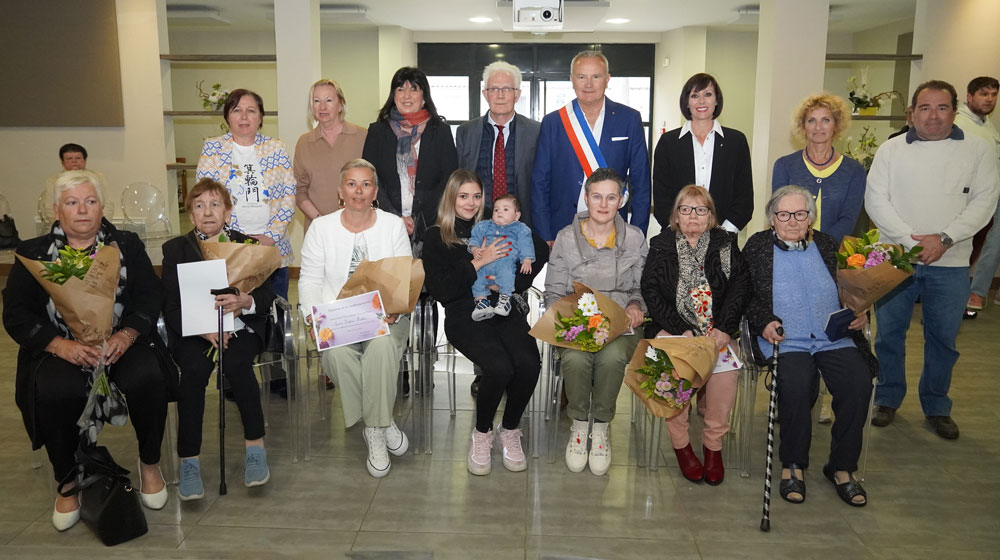 Tylio et ses 7 mamies à l'honneur - Ville de Mèze