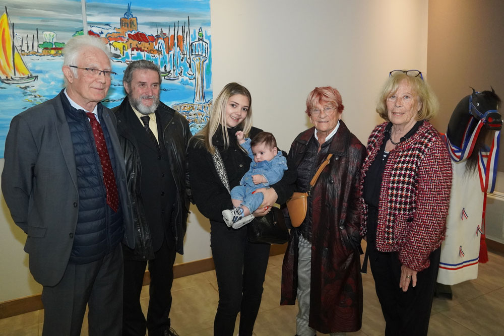 Tylio et ses 7 mamies à l'honneur - Ville de Mèze