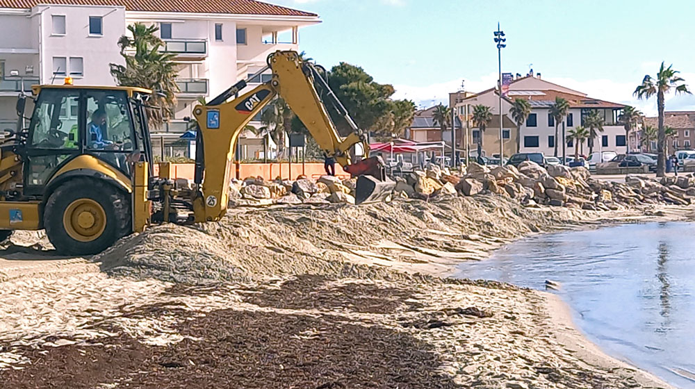 Sous l’eau, la plage - Ville de Mèze