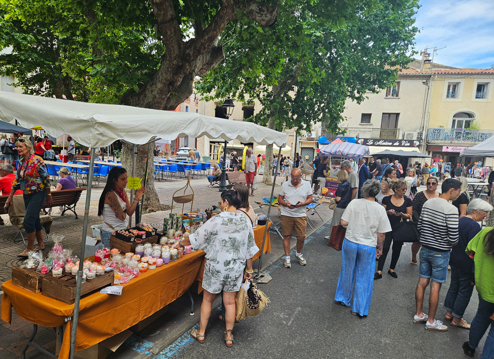 Ville de Mèze - une lagune pour horizon